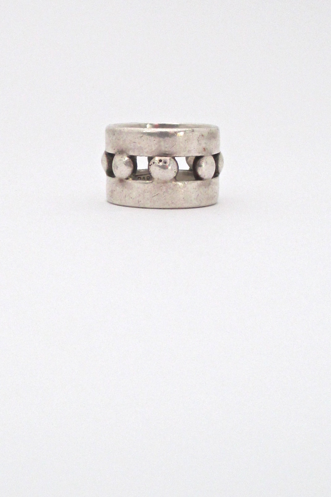 Darla Hesse beaded band silver ring – Samantha Howard Vintage